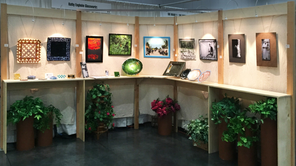 Making a gallery-style art show booth | Morganica